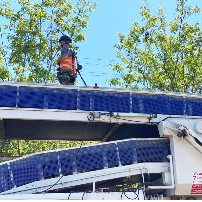 SafetyLink X-Rail Installed onto machinery on the French railway ...